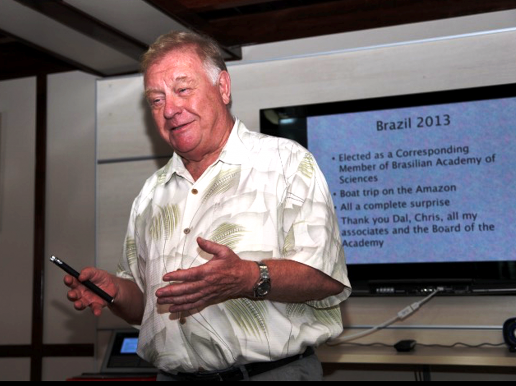 Morreu o Acadêmico David John Randall – ABC – Academia Brasileira de ...